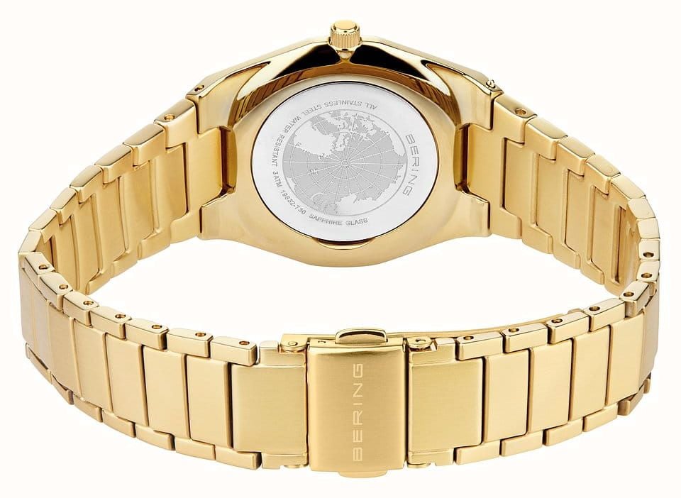 Bering Women's Classic (32mm) Silver Dial / Gold-Tone Stainless Steel ...