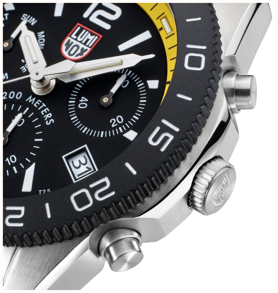 Luminox Pacific Diver Chronograph (44mm) Yellow Black Dial / Yellow And ...
