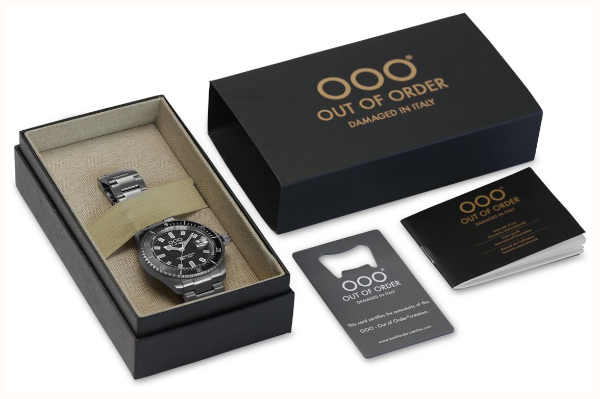 Out Of Order BLACK CASANOVA (44mm) Black Dial / Ultra Brushed Stainless ...
