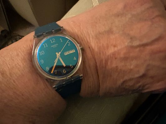 Swatch BLUE AWAY (34mm) Blue Solar Spectrum Glass Dial / Blue ...