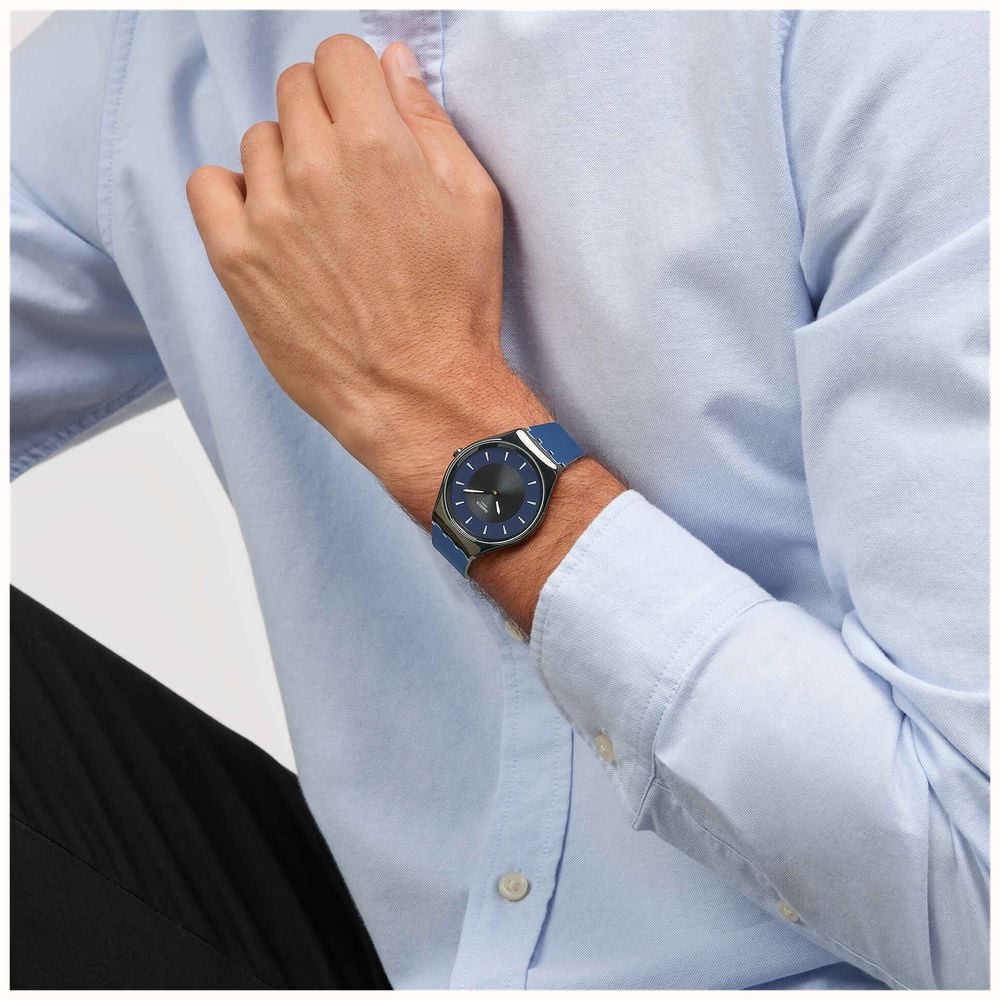 Swatch DUET AT DUSK (38mm) Blue And Black Dial / Blue Silicone Strap ...