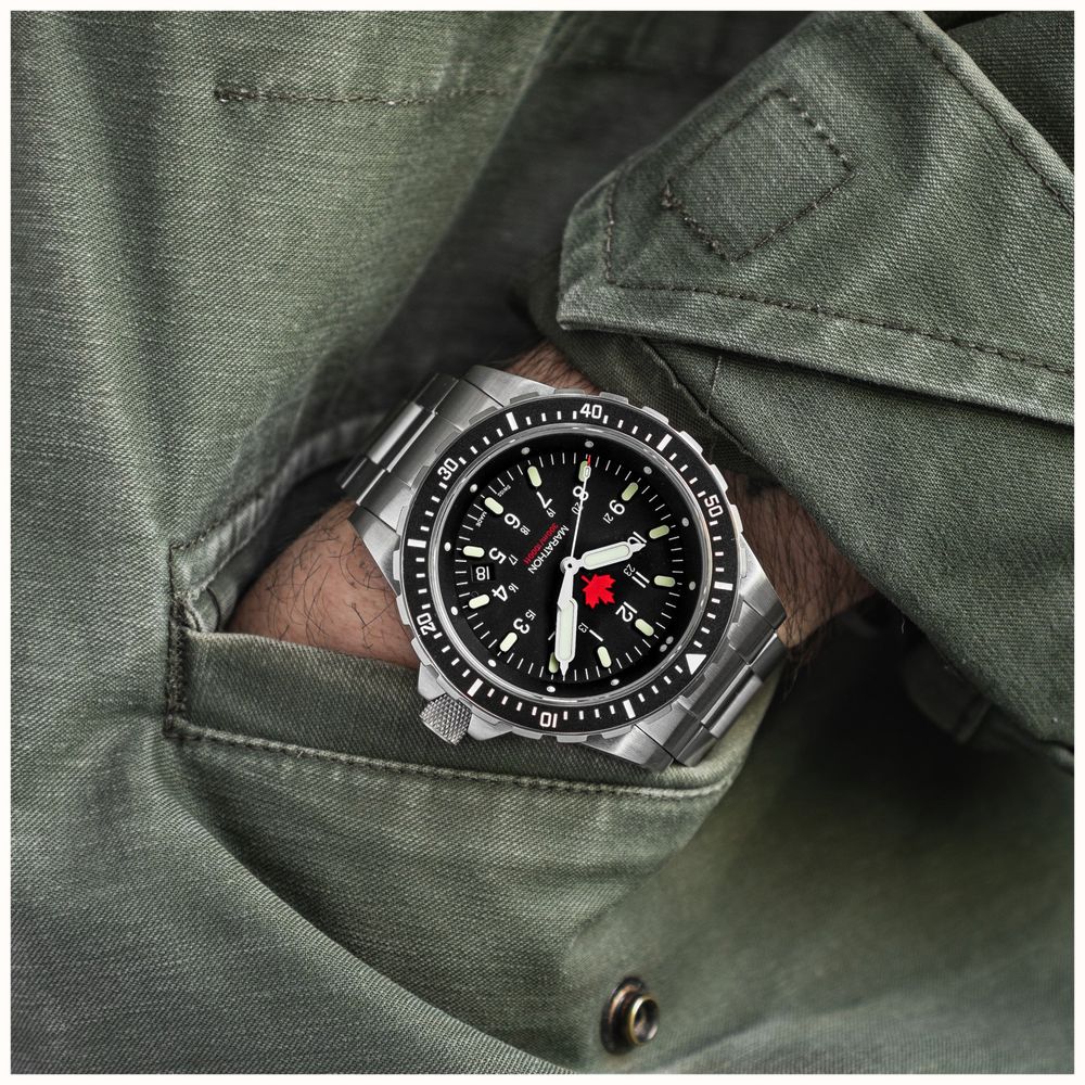 Marathon Red Maple JSAR Jumbo Diver's Quartz (46mm) Black Dial ...