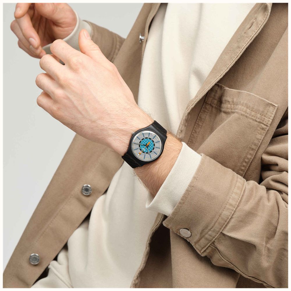 Swatch GOOD TO GORP (41mm) Silver & Blue Dial / Black Silicone Strap ...