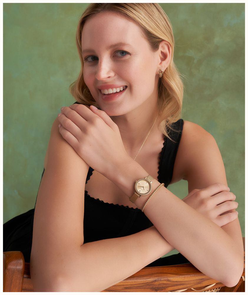 Olivia Burton Vintage Bead (30mm) Gold Dial / Gold-Tone Stainless Steel ...