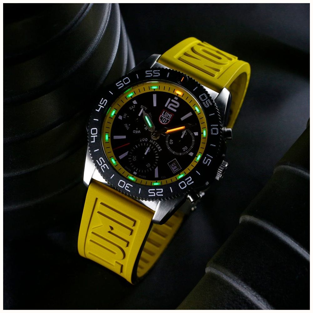Luminox Pacific Diver Chronograph (44mm) Yellow Black Dial / Yellow And ...