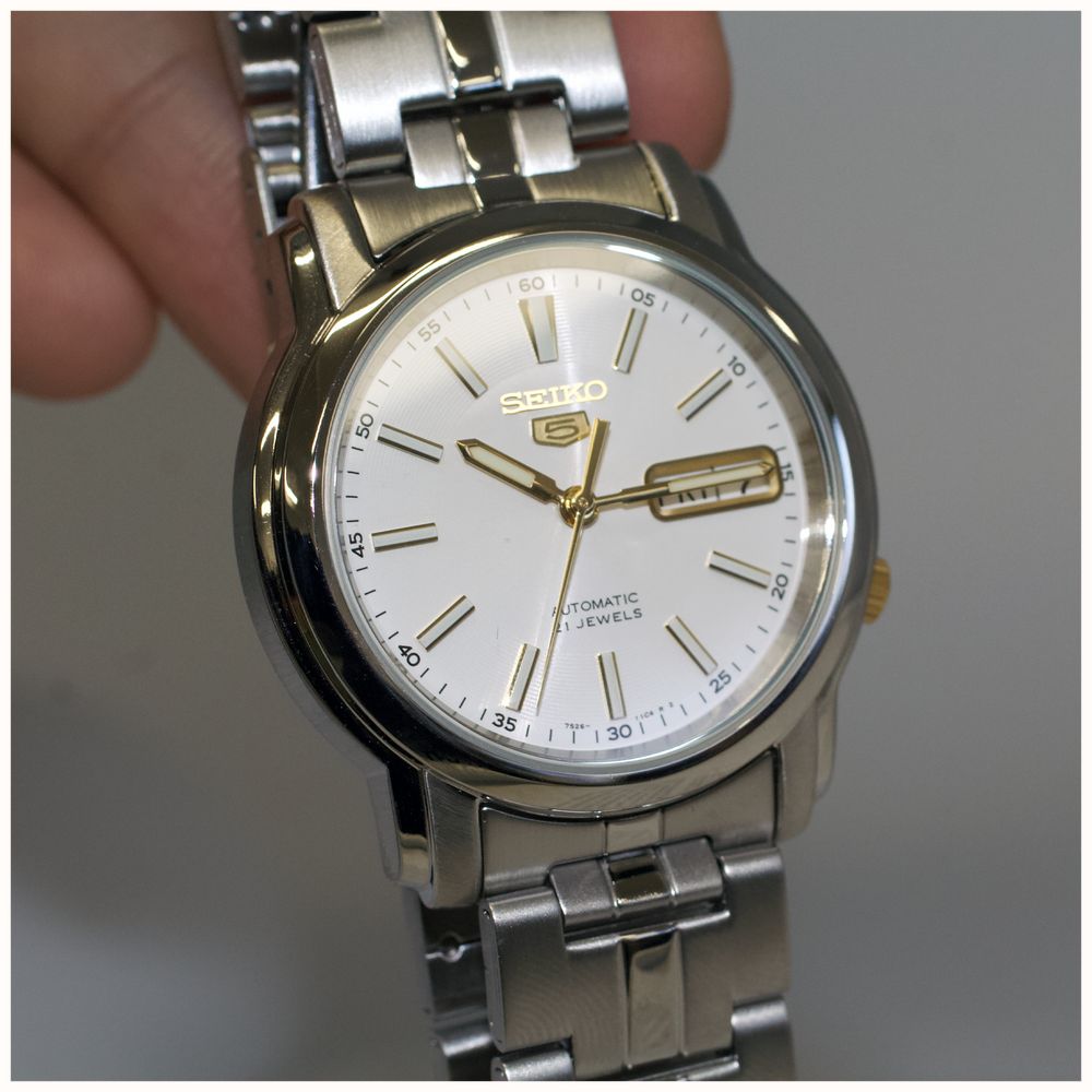 Seiko 5 '7S26' Day/Date Automatic (36mm) Silver Sunray Dial / Stainless ...
