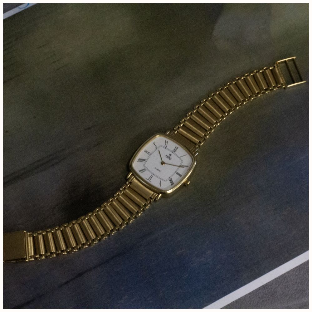 Pre-owned Arpas 14k Yellow Gold Quartz Dress Watch J30228 - First Class ...