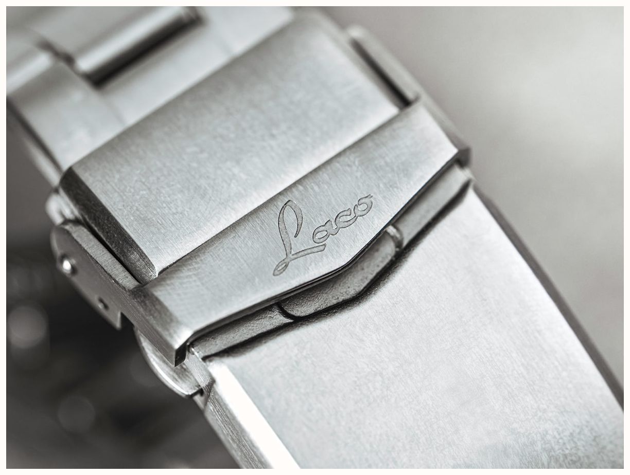 Laco Atlantik Automatic (39mm) Black & Blue Dial / Stainless Steel ...