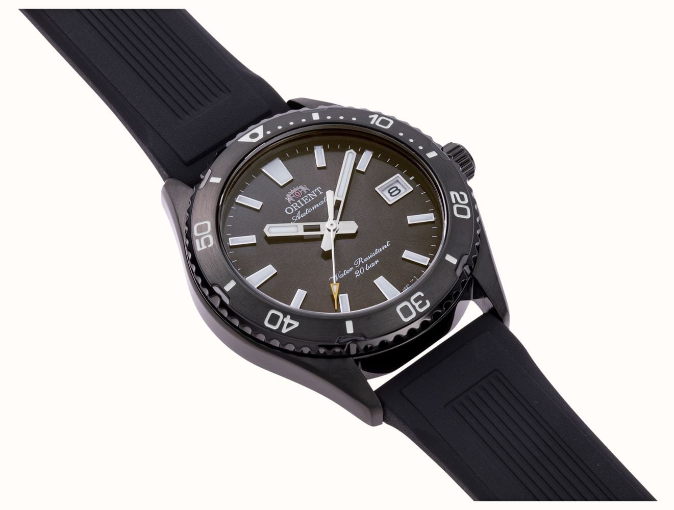 Orient Mako 40 Automatic (40mm) Black Dial / Black Rubber Strap RA ...