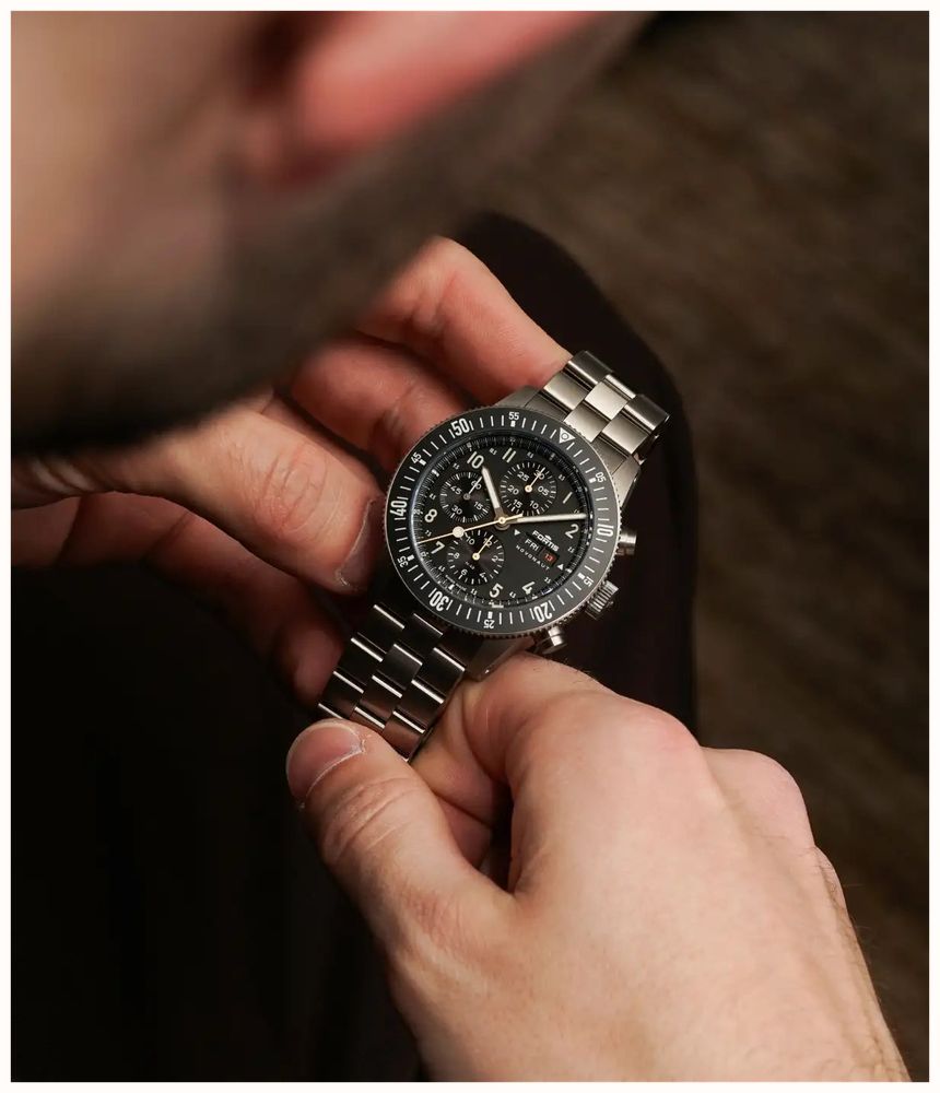 FORTIS Novonaut N-42 Stratosphere-Tested Manufacture Chronograph (42mm ...