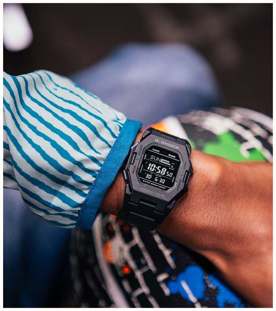 Casio G-Shock Core (46.3mm) Digital Dial / Black Resin Strap GD-B500-1ER - First Class Watches™