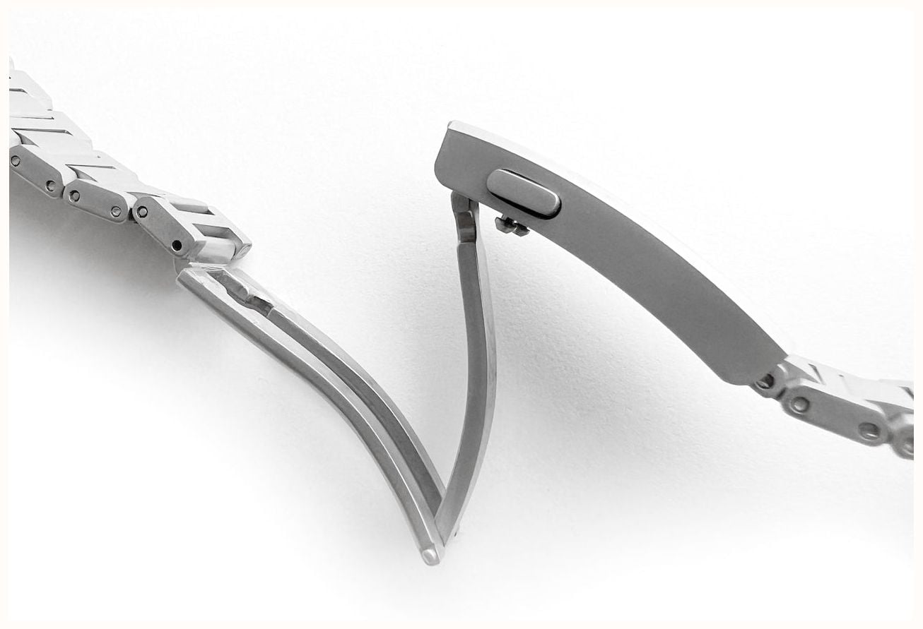 RZE UltraHex™ Titanium Bracelet - For Resolute ULTRAHEX-BRUSHED ...