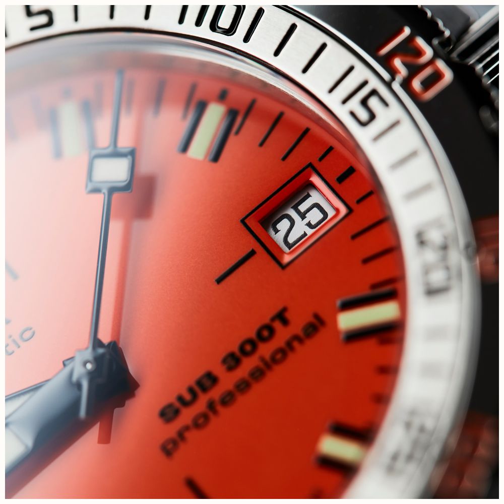 DOXA SUB 300T Professional (42.5mm) Orange Iconic Dial / Stainless ...