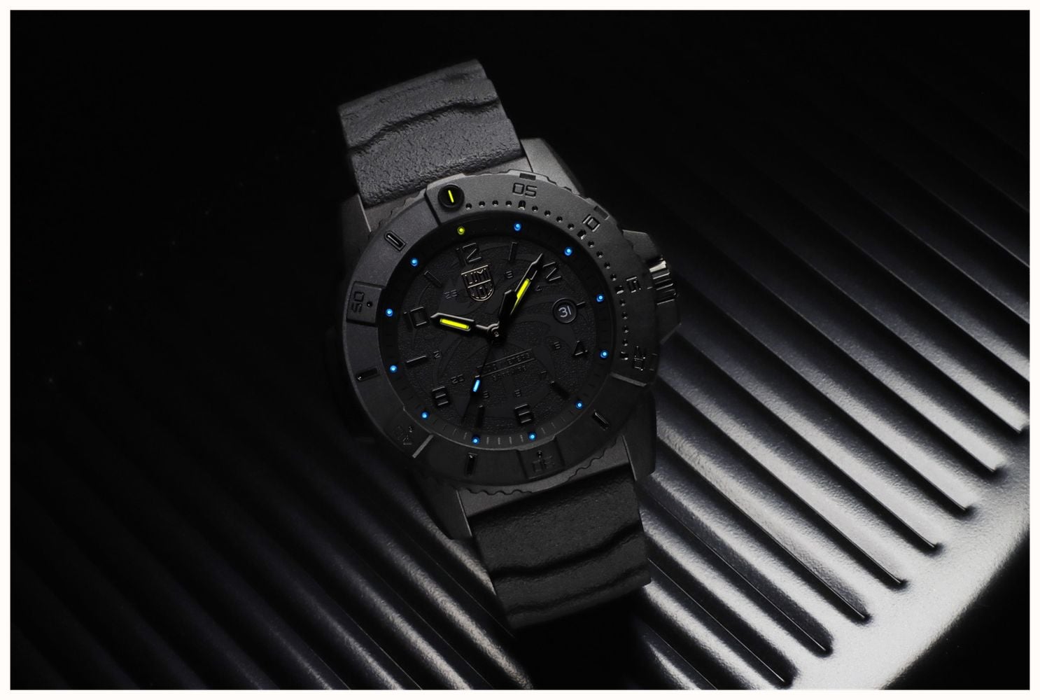 Luminox Navy Seal Foundation 3600 Series (45mm) Black Dial / Black Rubber Strap XS.3601.BO.NSF ...