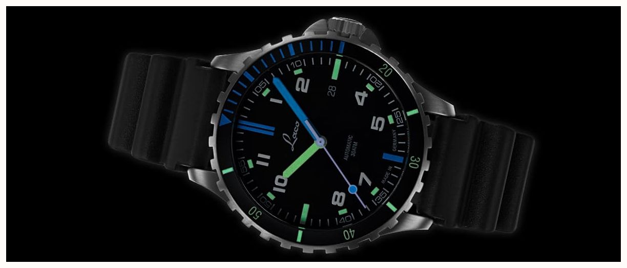 Laco Atlantik Automatic (42mm) Black & Blue Dial / Black Rubber Strap ...